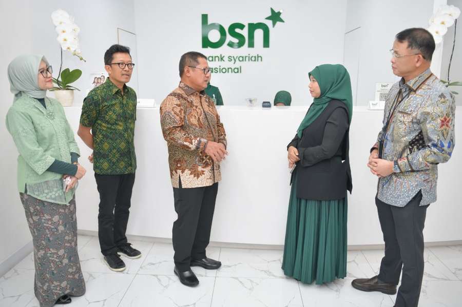 Resmi Beroperasi Hari Ini! Bank Syariah Nasional Siap Jadi Raksasa Baru ...